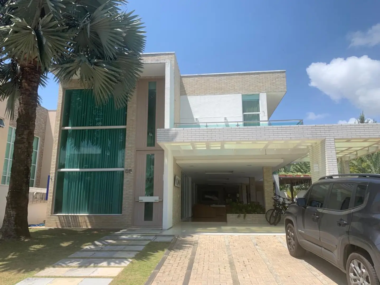 Casa de 400m² no bairro Cararu por R$ 7.200.000,00